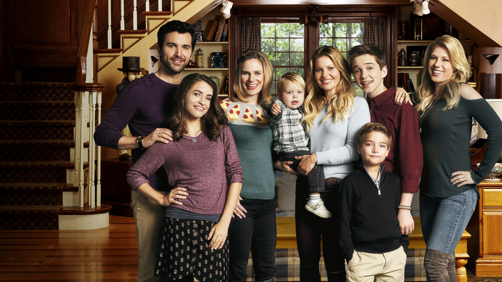 Don’t Panic Tanner Fans! Fuller House Is Still Happening – COMICON