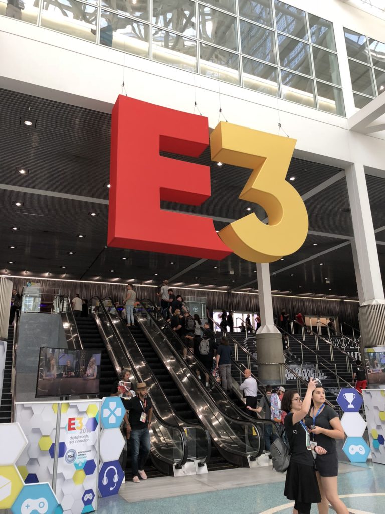 A Video Game Extravaganza: E3 Photogallery, Day 1 – COMICON