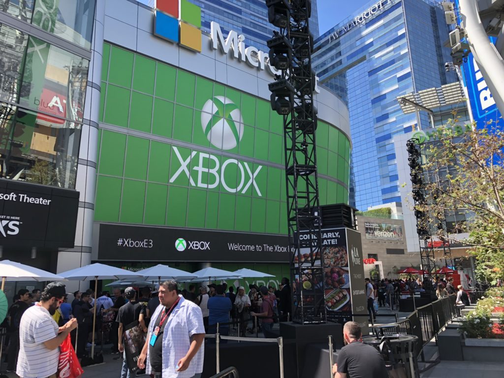 A Video Game Extravaganza: E3 2018 Photogallery, Day 2 – COMICON